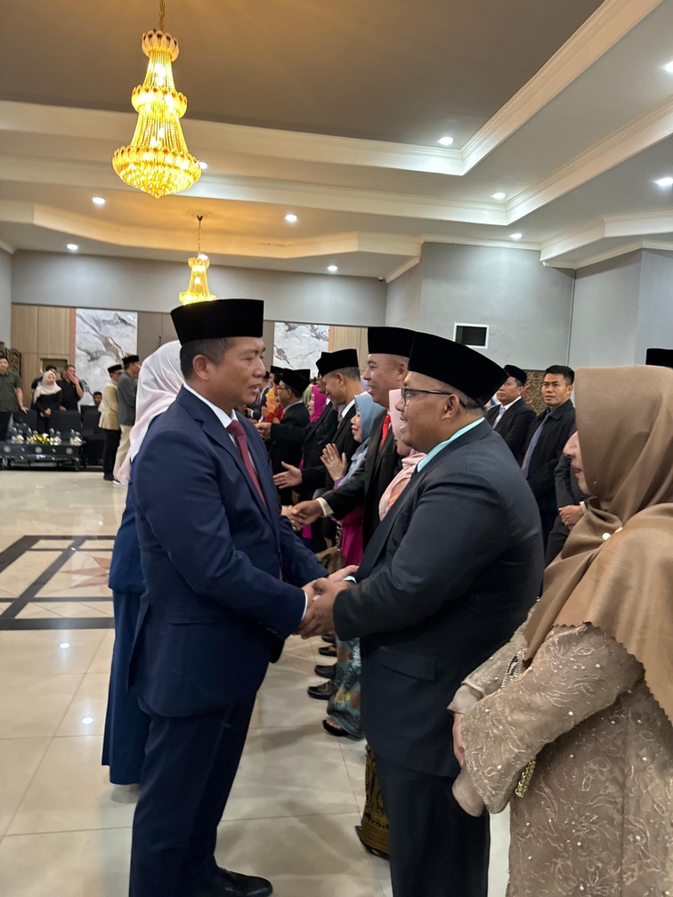 Provinsi NTB | Gubernur NTB Tegaskan Jabatan Bukan Hak, Wajib ...